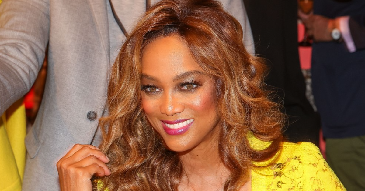 Az 50 éves Tyra Banks megmutatta a smink nélküli arcát - Elle