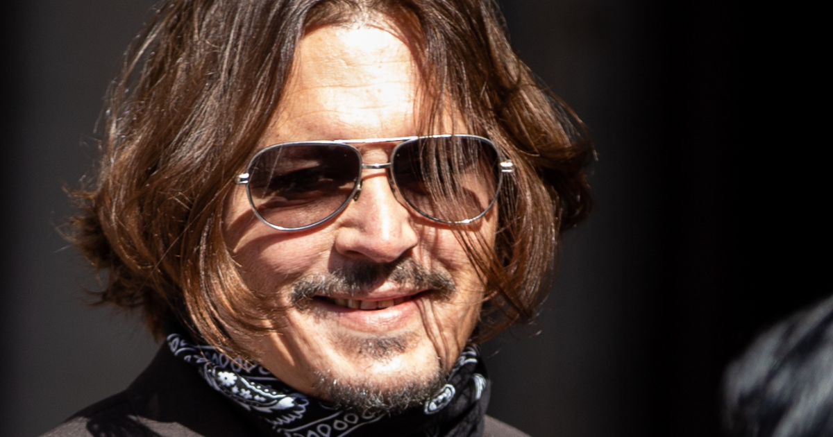 Rejtélyes nővel kapták lencsevégre Johnny Deppet - Elle