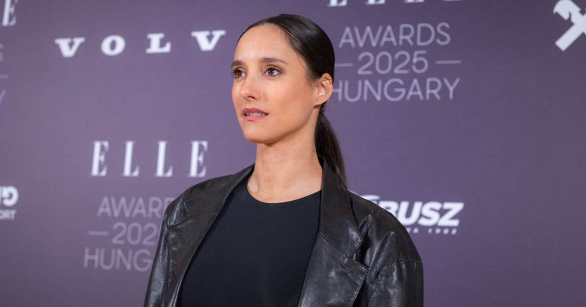 ELLE Awards 2025: Trokán Nóra fekete outfitjét neked is látnod kell - Elle