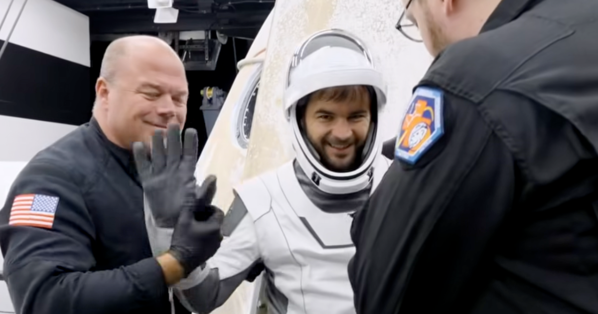 Kapu Tibor mosolyogva szállt ki az űrkapszulából: kiderült, mi vár most ...