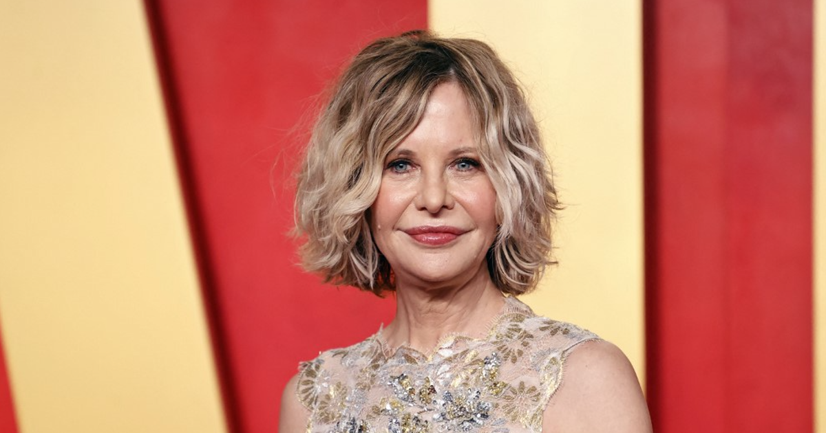 A 62 éves Meg Ryan ruhájáról beszél most mindenki, elképesztő formában ...