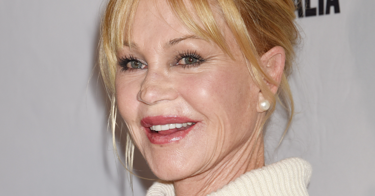 Fotó: A 66 éves Melanie Griffith zöld fürdőruhában tűnt fel, elképesztő ...