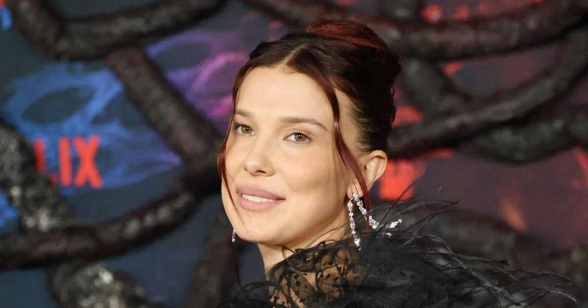 Az örökbefogadásról vallott Millie Bobby Brown - Elle
