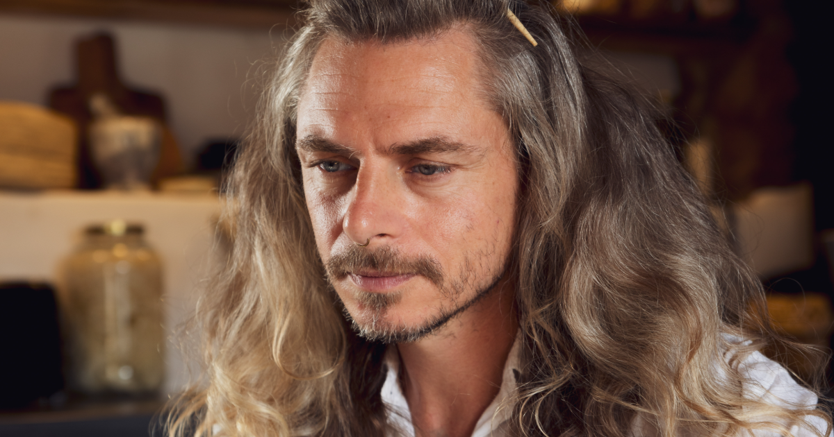 Steiner Kristóf: „Az Adásszünet novellám megírása egyszerre szabadított ...