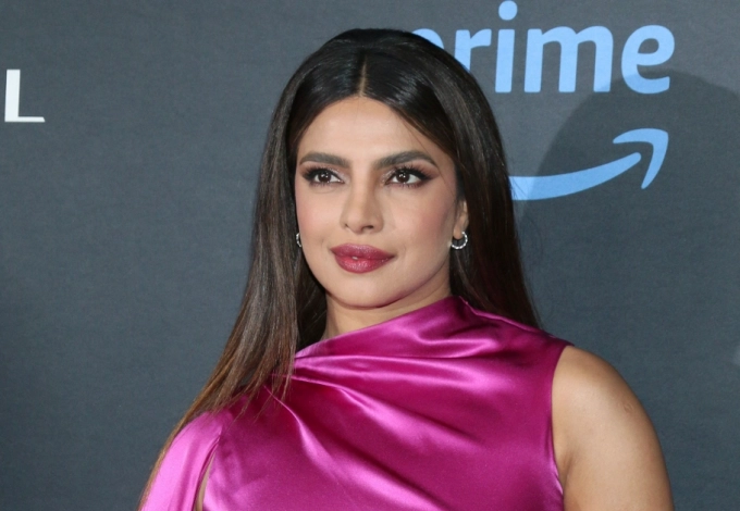 A 41 éves Priyanka Chopra megmutatta, milyen elképesztő formában van - Elle
